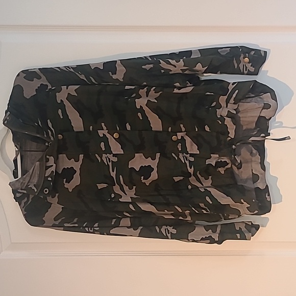 ANDREE BY UNIT | Jackets & Coats | Nwt Andree By Unit Camouflage Hooded ...